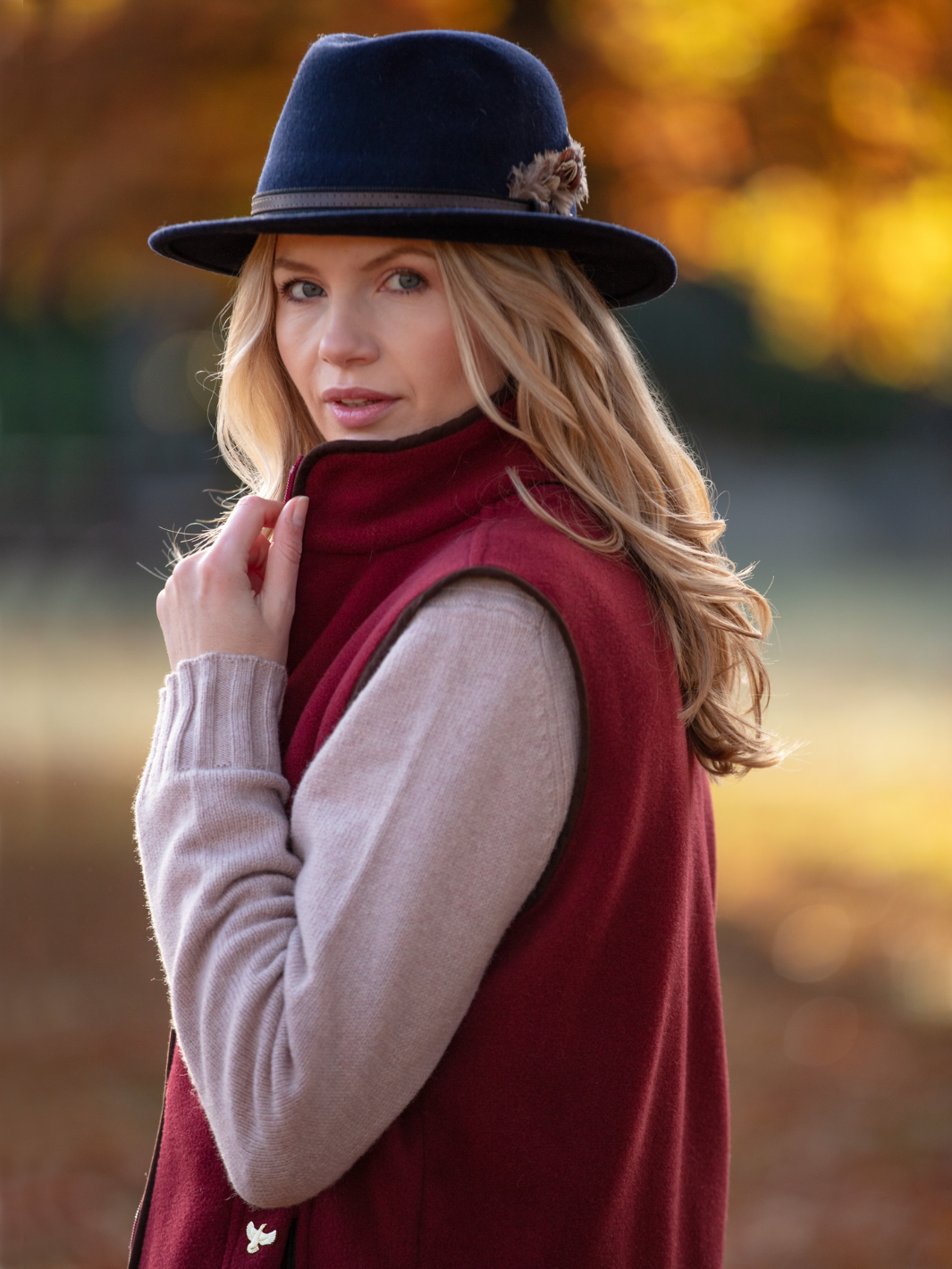 Unisex Burgundy Fleece Gilet | Italian Fleece Layer – John Partridge & Co