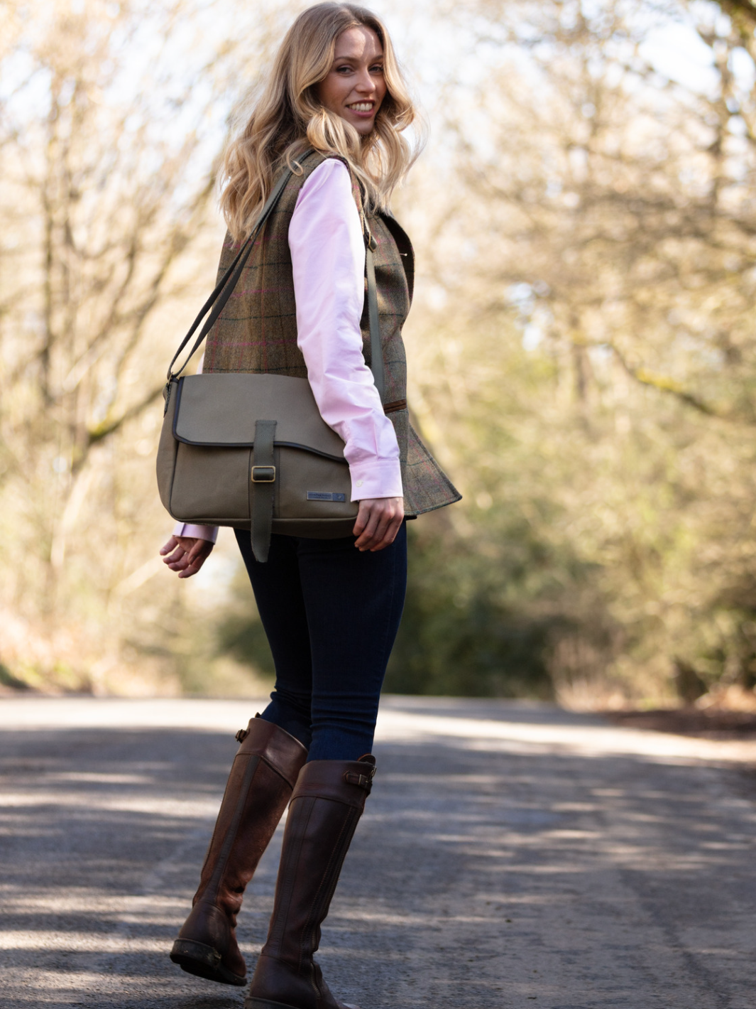 Khaki Green Cartridge Style Bag | Made in England – John Partridge & Co
